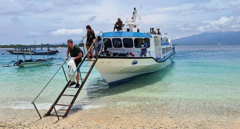 Compare Fast Boats from Bali to Gili Islands (Trawangan, Meno & Air)